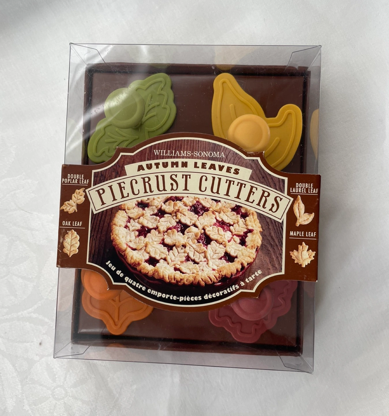 Pie crust cutters -autumn leaves | Karrot