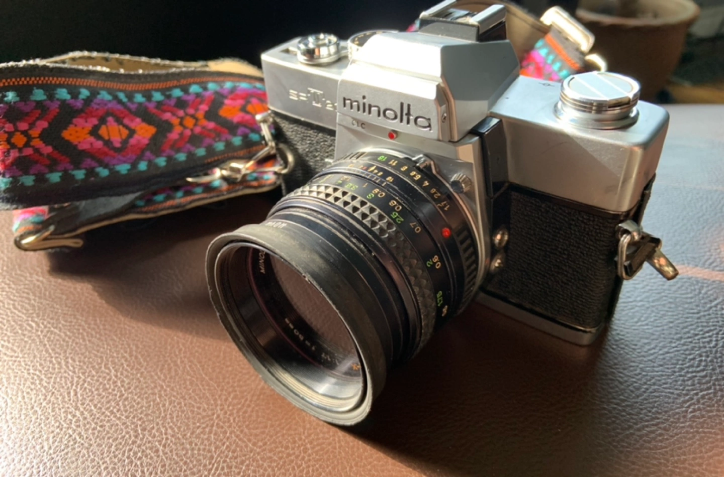 Minolta SRT 202 35mm Film Vintage Camera 1975 | Karrot
