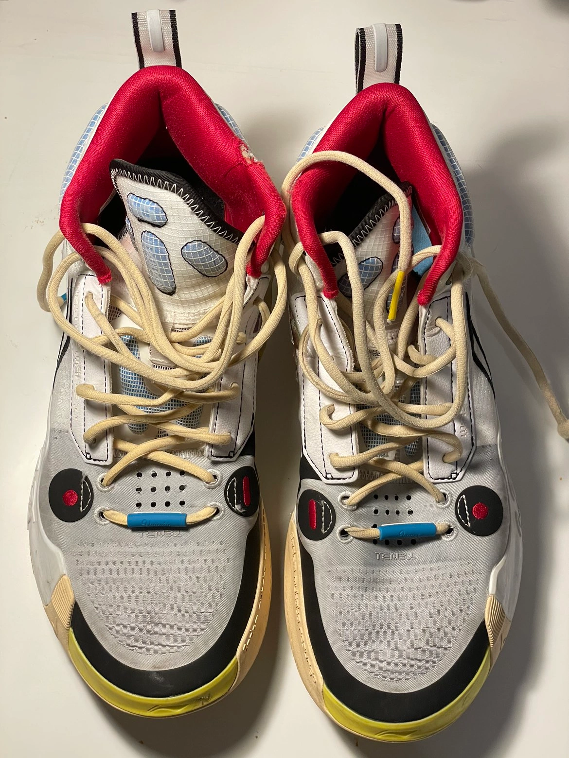 Way of wade 10 basketball shoes size 11 | Karrot