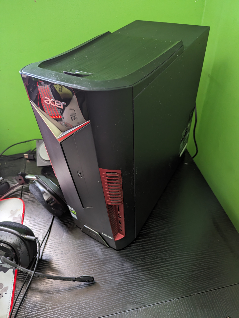 Acer Nitro VR ready PC with Extras 1660Ti I7-9700 Upgraded Ram | Karrot
