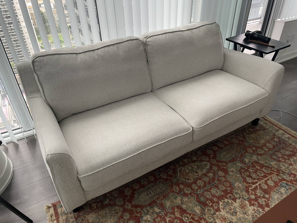 Structube sofa Karrot